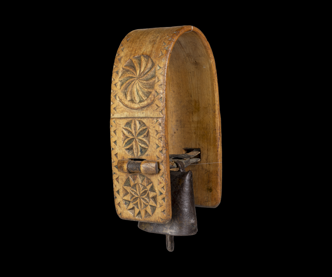 Goat collar with a bell - Museo delle Civiltà