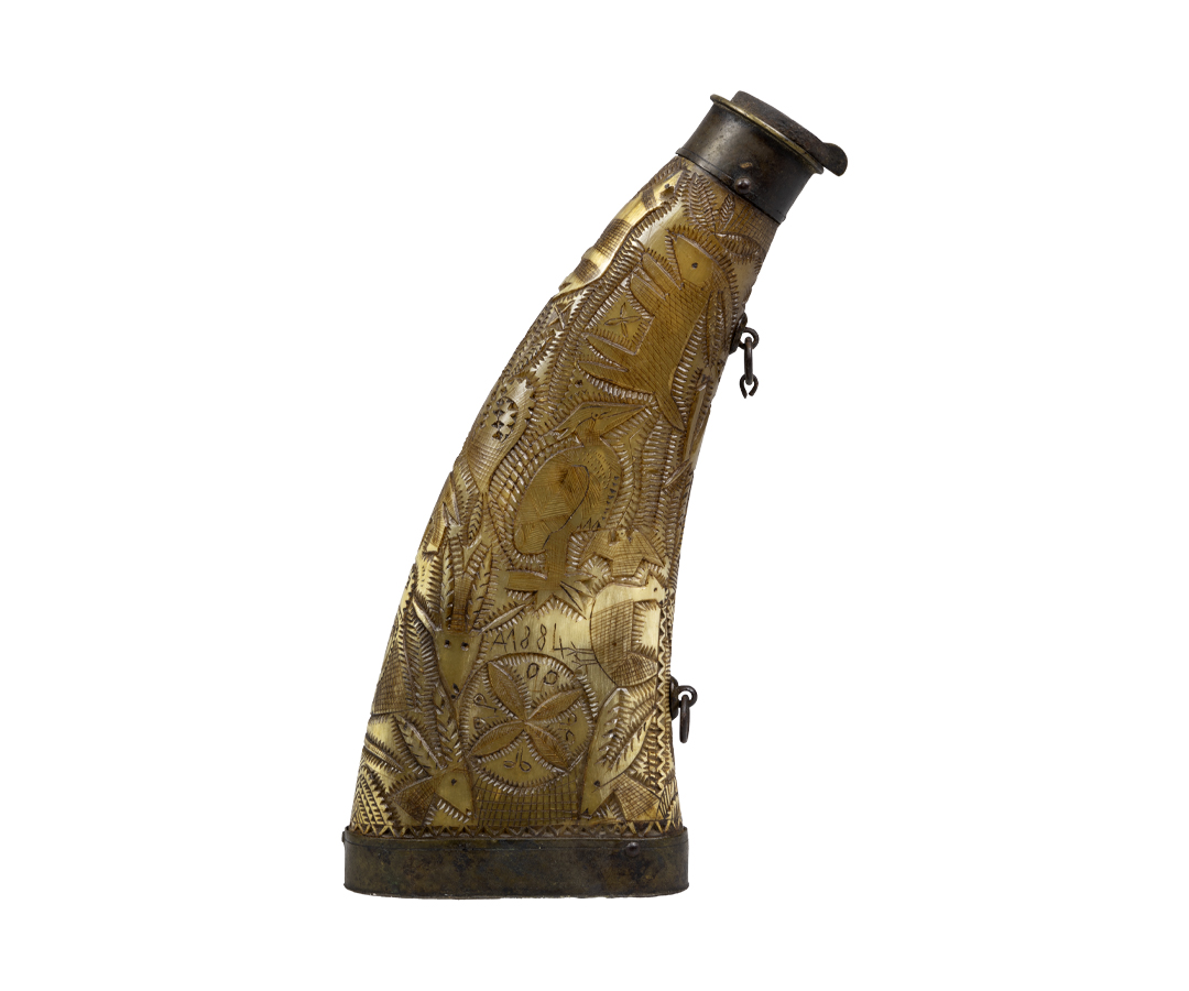 Gunpowder horn - Museo delle Civiltà